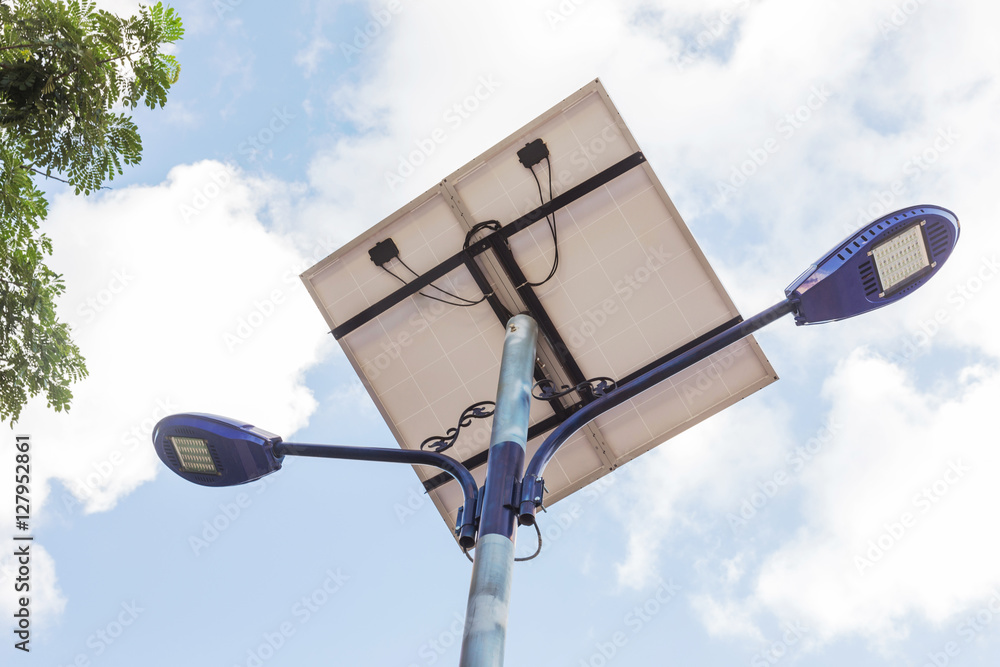 solar energy street lamp posts on the blue skies Stock-Foto | Adobe Stock