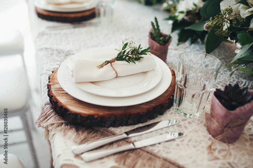 beautiful table setting with wooden disks for wedding guests Stock ...