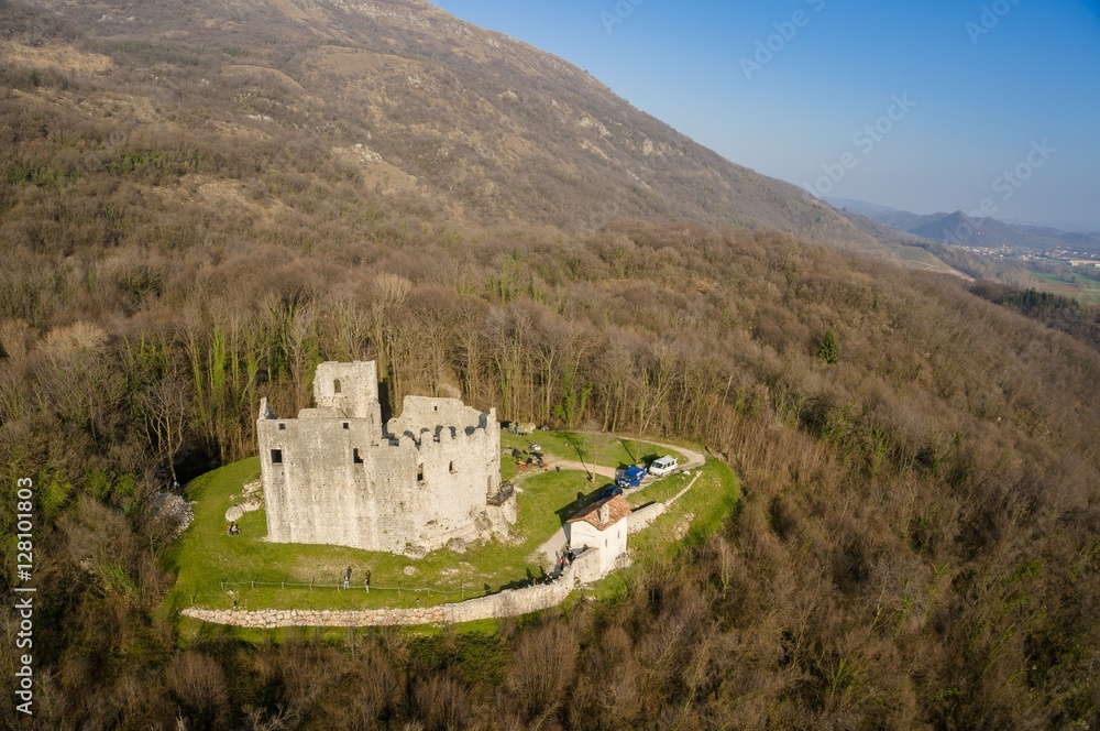 Foto de Top view of Toppo's castle, Travesio, Italy do Stock | Adobe Stock