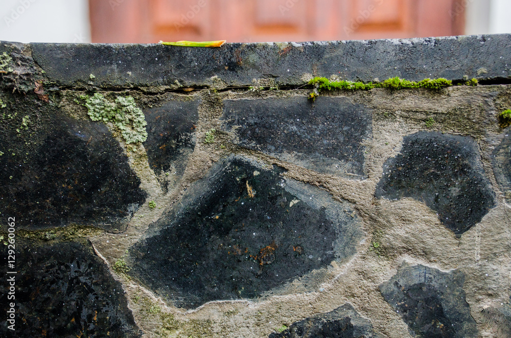 black wet granite tiles with water drops / pile of granite texture ...