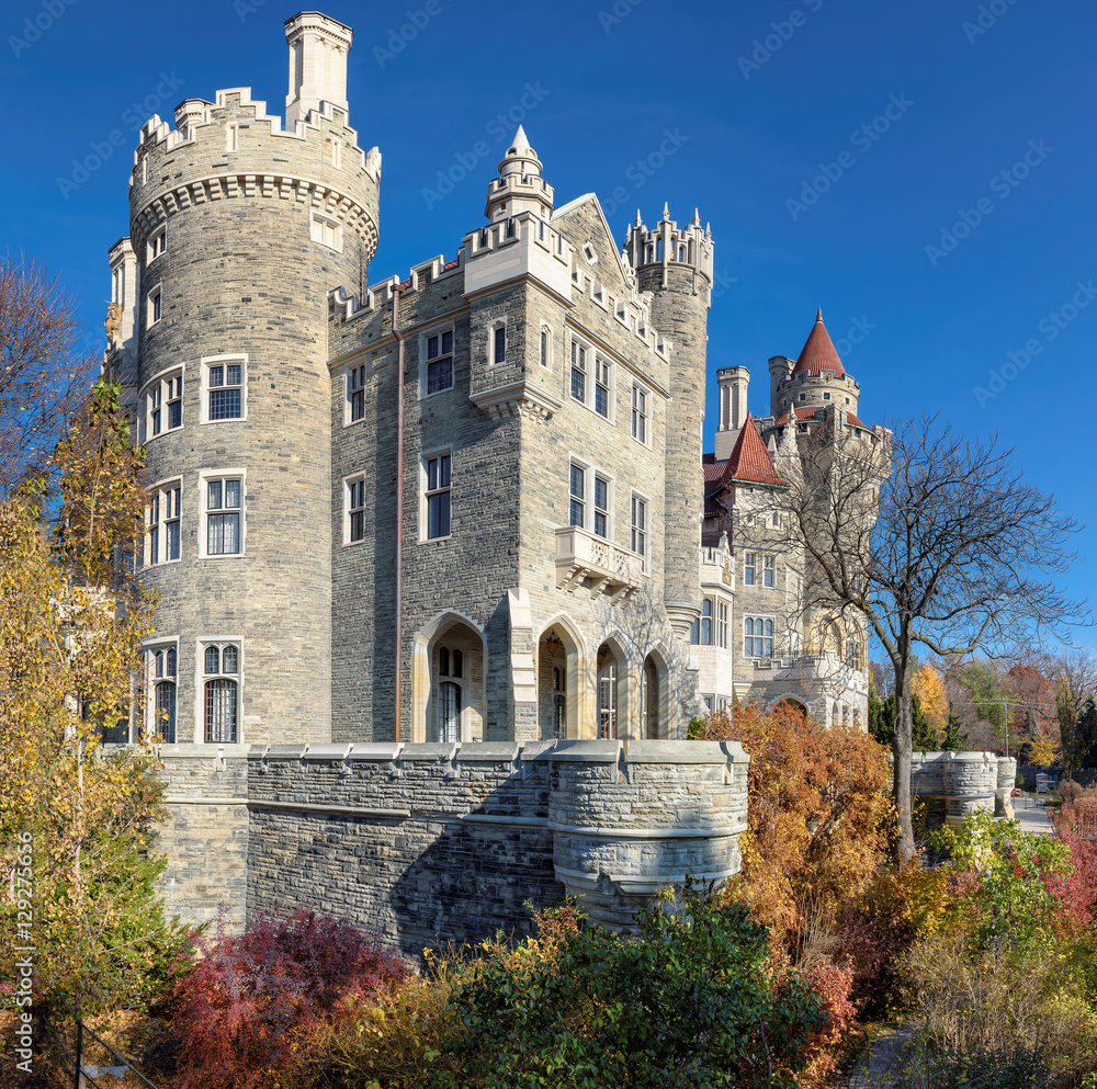 Beautiful castle Casa Loma in autumn, Midtown Toronto, Ontario. Stock ...