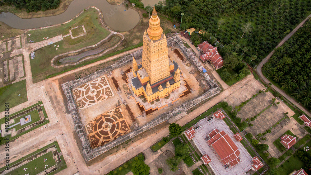 the highest pagoda in the world.pagoda has gold color..the temple and ...