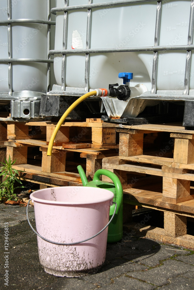 Regenwassertank Stock Photo | Adobe Stock