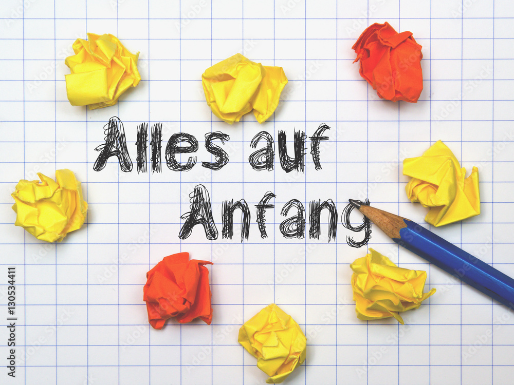 Notiz mit Stift - alles auf Anfang Stock Photo | Adobe Stock