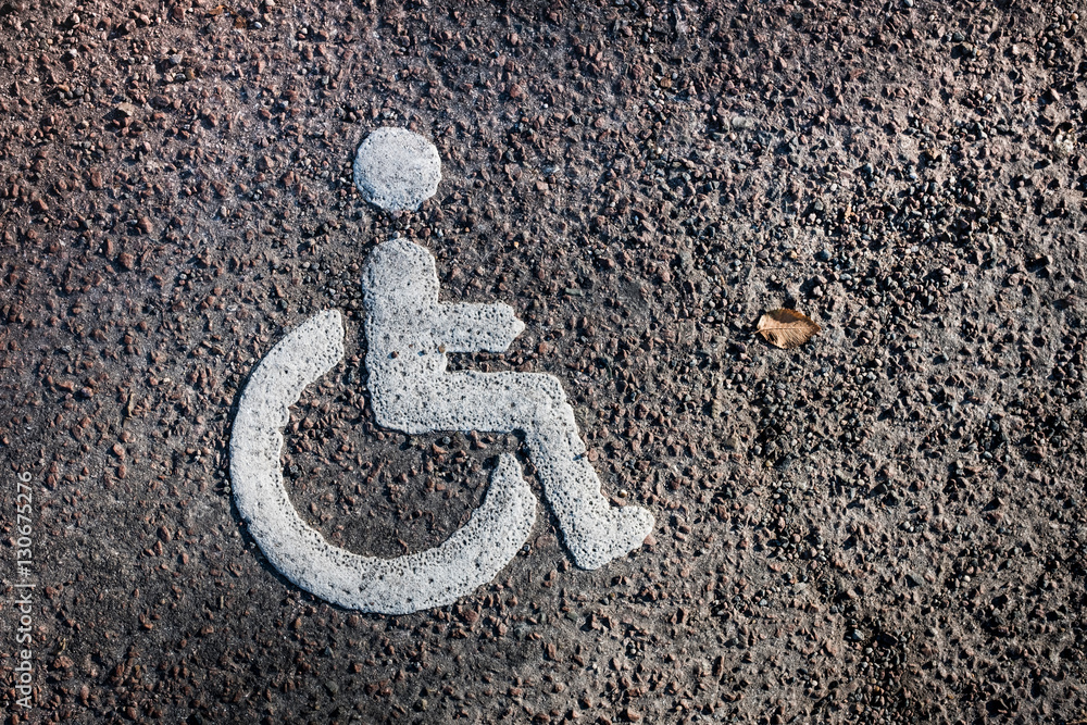 Foto de signe signalétique symbole handicap handicapé réservé accès do ...