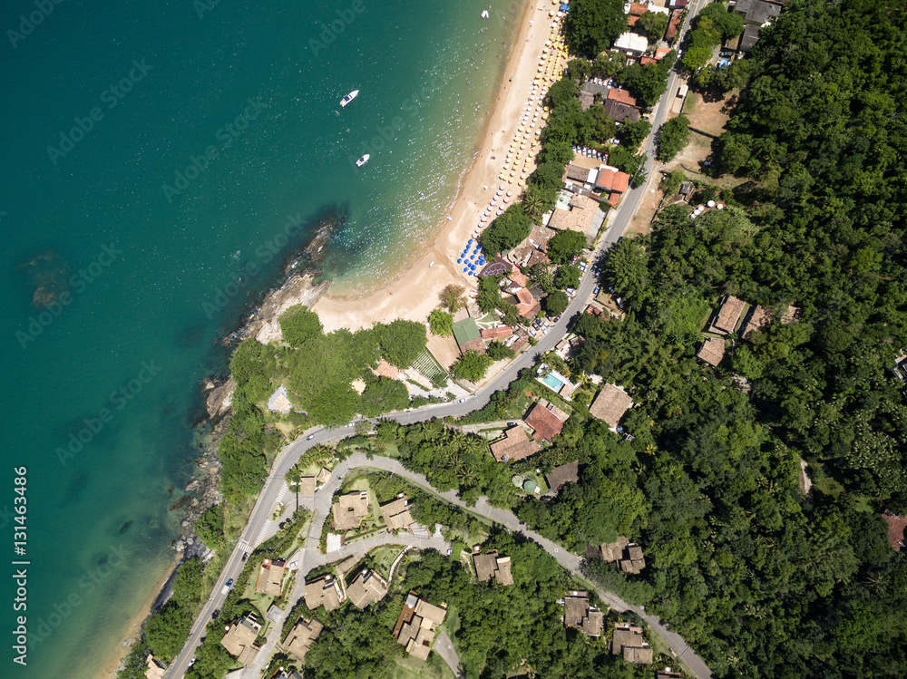 Foto Stock Top View of Praia do Curral (Curral Beach) in Ilhabela, Sao ...