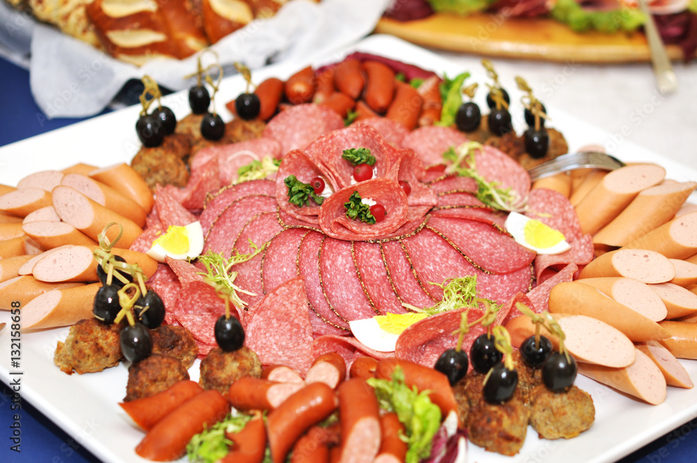 Wurstplatte Stock-Foto | Adobe Stock