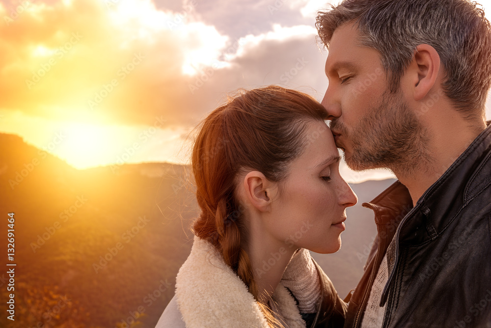 liebevolle partnerschaft Stock-Foto | Adobe Stock