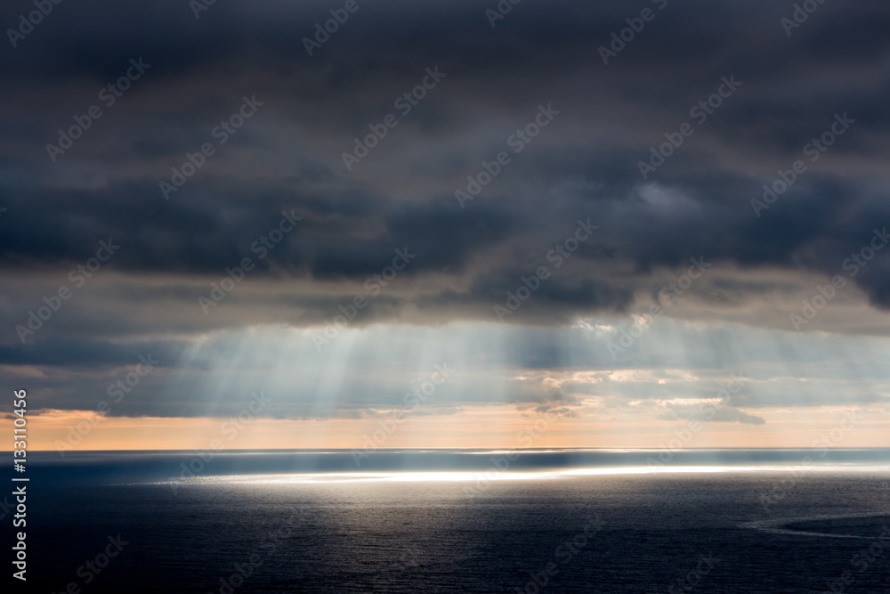 Bright sunlight over ocean, beautiful shine sun beam in sky, abstract ...