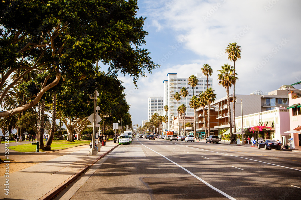 Photo & Art Print Ocean Ave in Santa Monica, FiledIMAGE