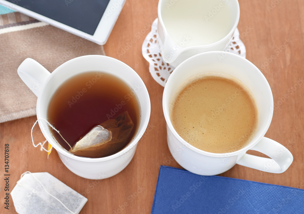 Kaffee oder Tee Stock Photo | Adobe Stock