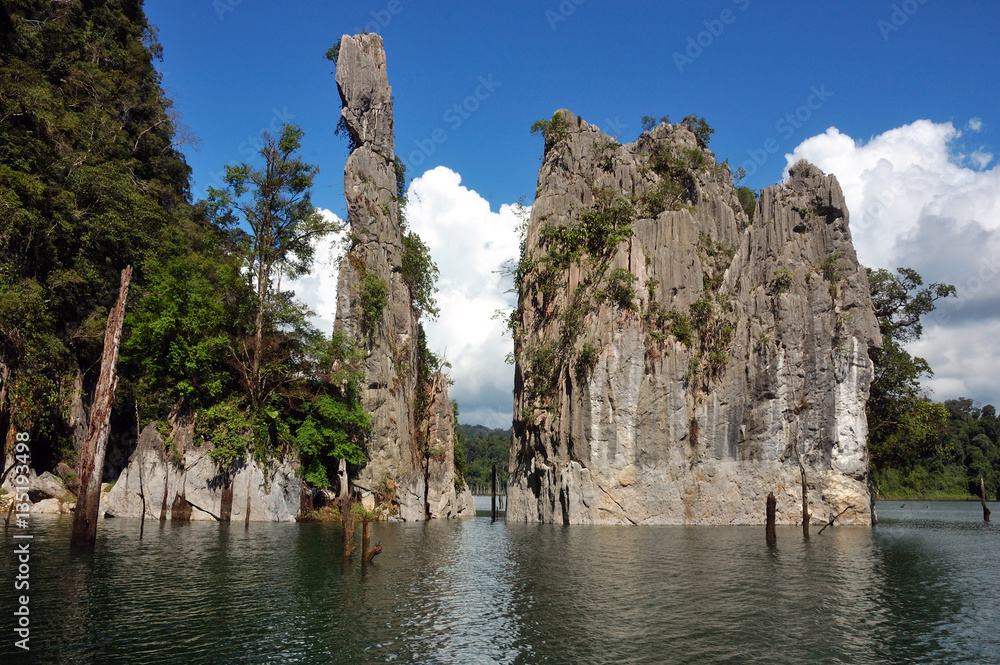 A beautiful scene at Kenyir Lake, Terengganu, Malaysia. Kenyir Lake ...