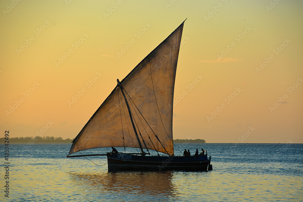 AFRICAN SAILING BOAT AT ZANZIBAR IN TANZANIA JAMBIANI MATEMWE Stock ...