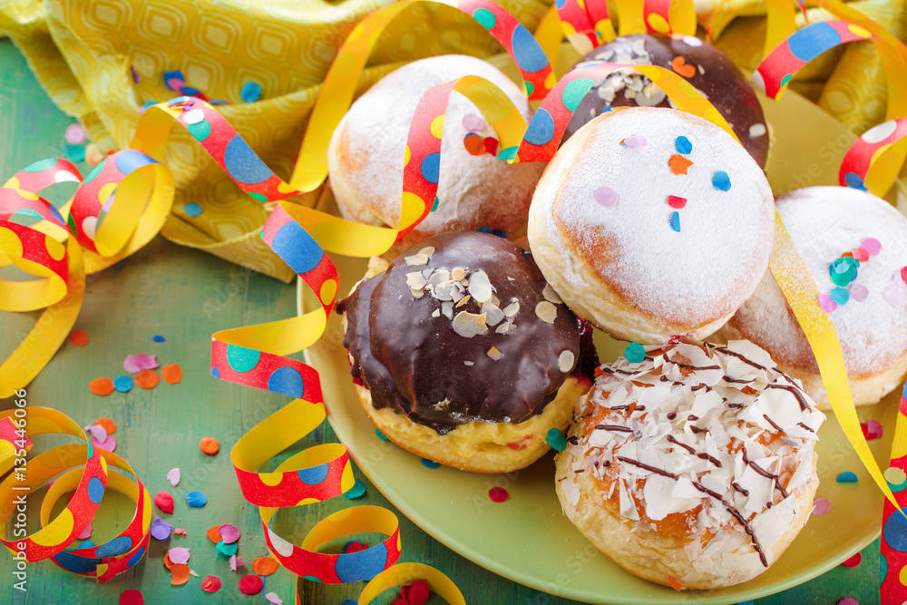 Faschings Krapfen (Berliner ) Stock-Foto | Adobe Stock