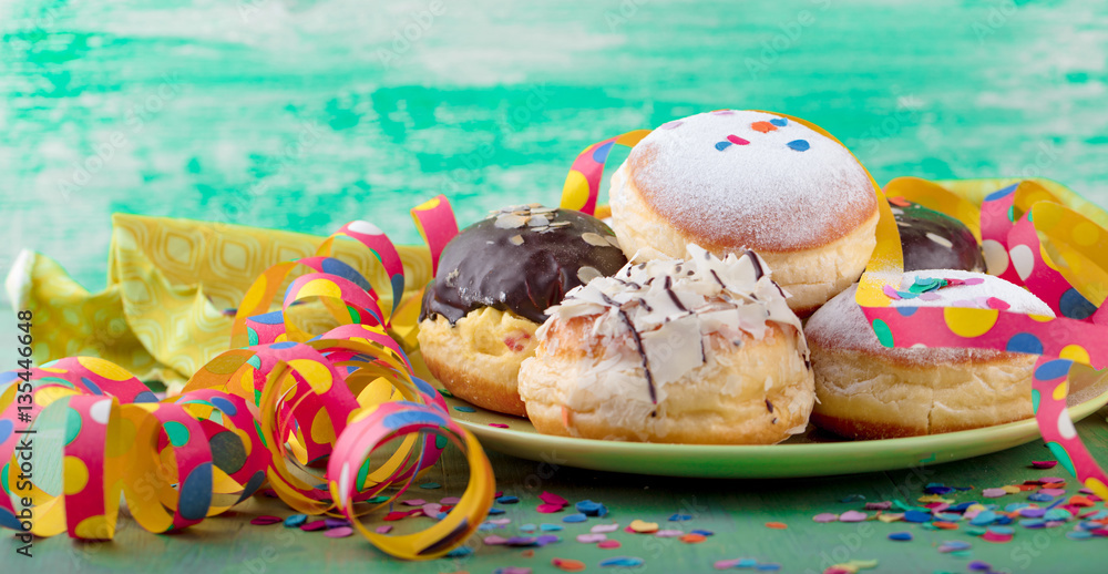 Faschings Krapfen (Berliner ) Stock-Foto | Adobe Stock