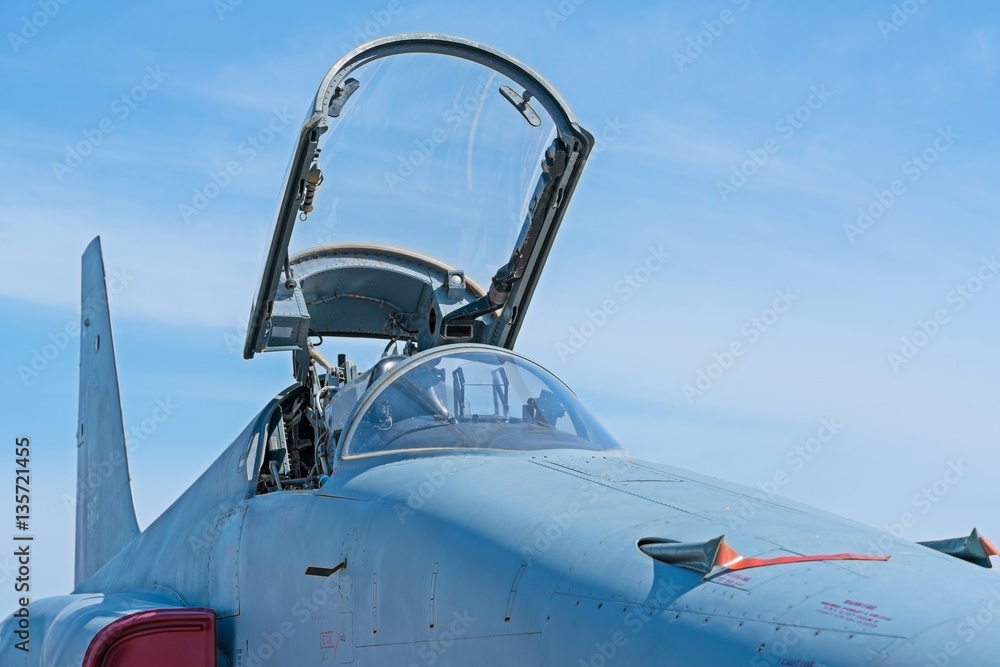 Hornet fighter jet reflects the sunshine - falcon cockpit under opened ...