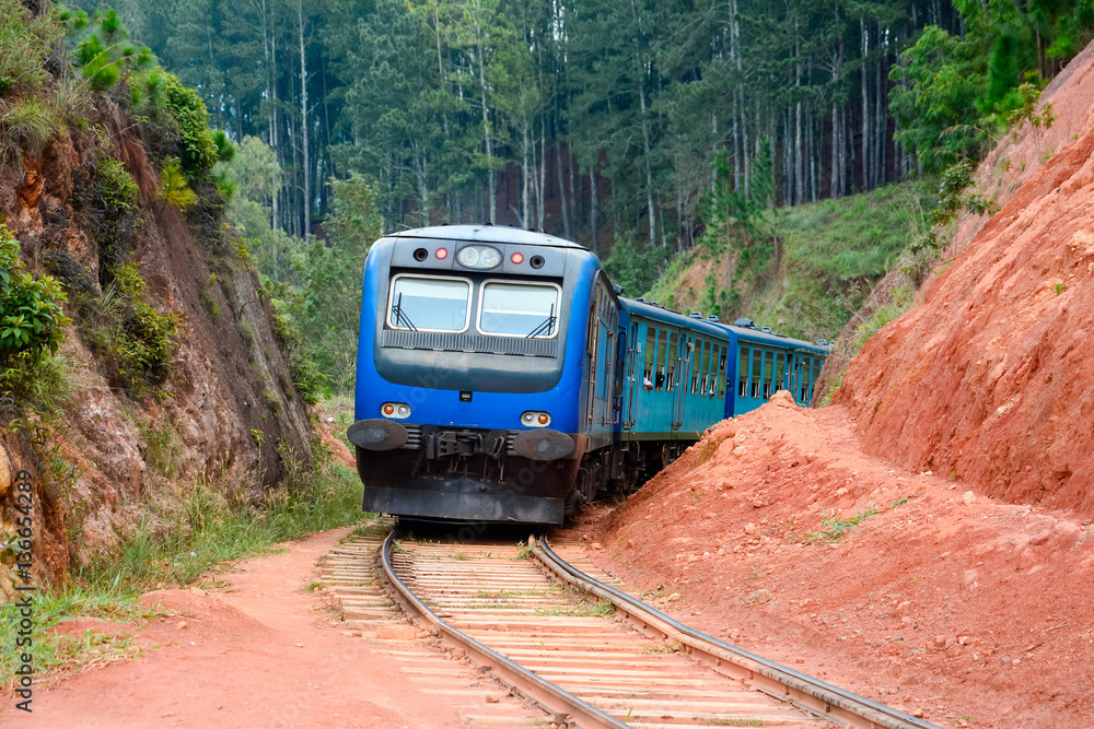 The Main Line Rail Road In Sri Lanka . The Line Begins At Colombo Fort ...