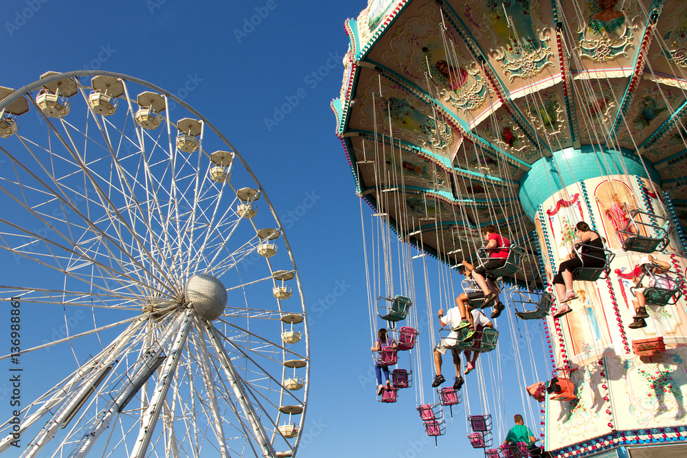 Jahrmarkt Stock-Foto | Adobe Stock
