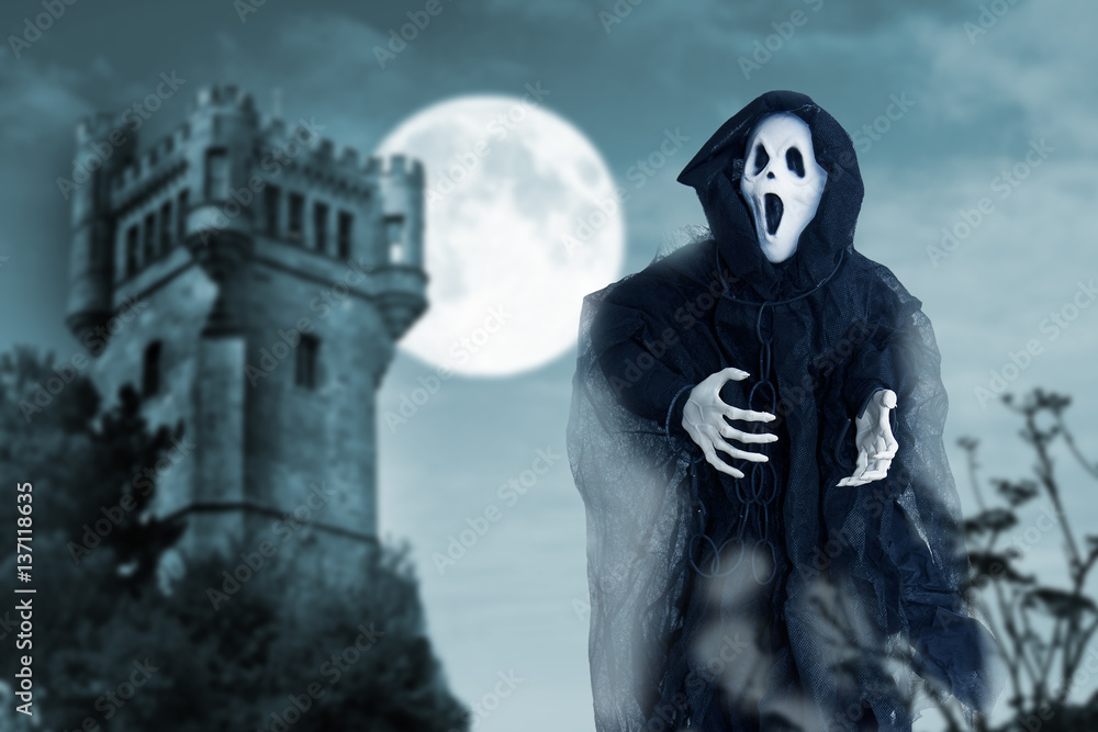 ghost of death on a mysterious background of halloween Stock-Foto ...