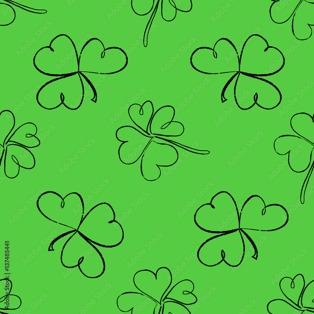 Clover seamless pattern. Clover pattern with three and four leaf. St. Patrick's Day hand-drawn ...
