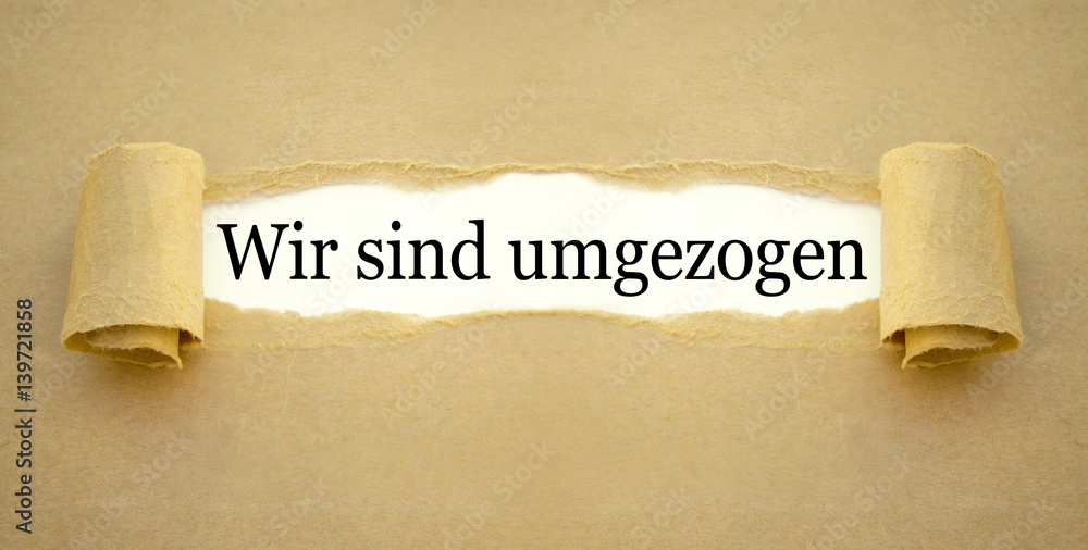 Wir sind umgezogen Stock-Foto | Adobe Stock