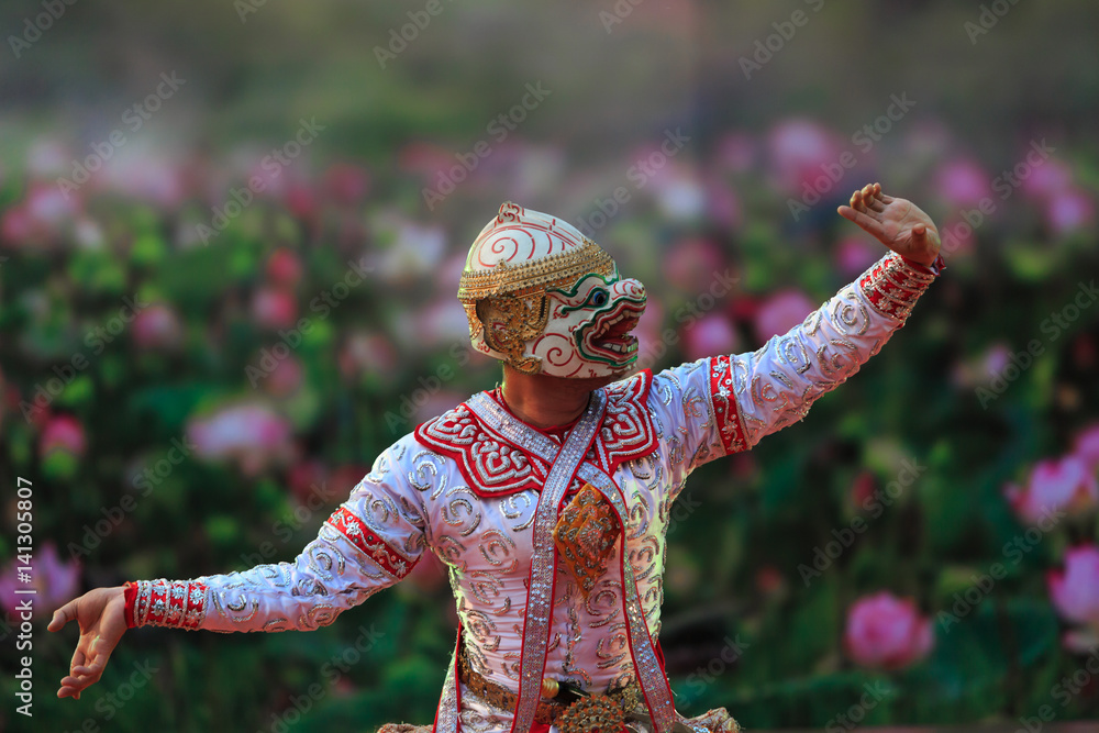 Khon masked dance drama of Thailand, Khon is traditional dance drama ...