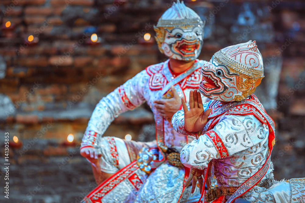 Foto de Khon masked dance drama of Thailand, Khon is traditional dance ...