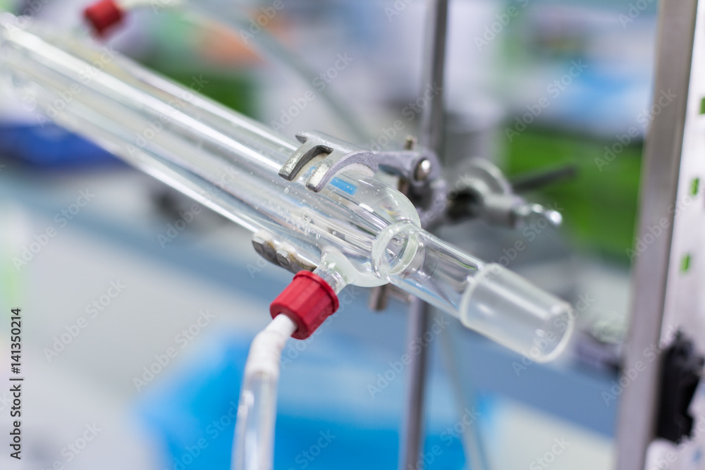 Separating the component substances from liquid mixture with ...