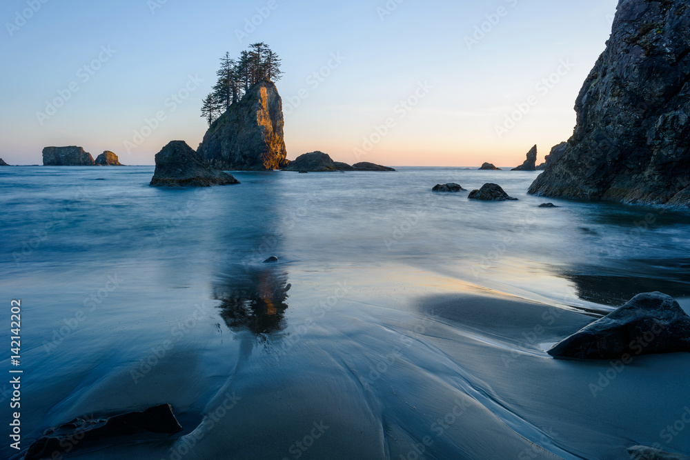 Second Beach at Sunset - A sunset view of Second Beach and its sea ...