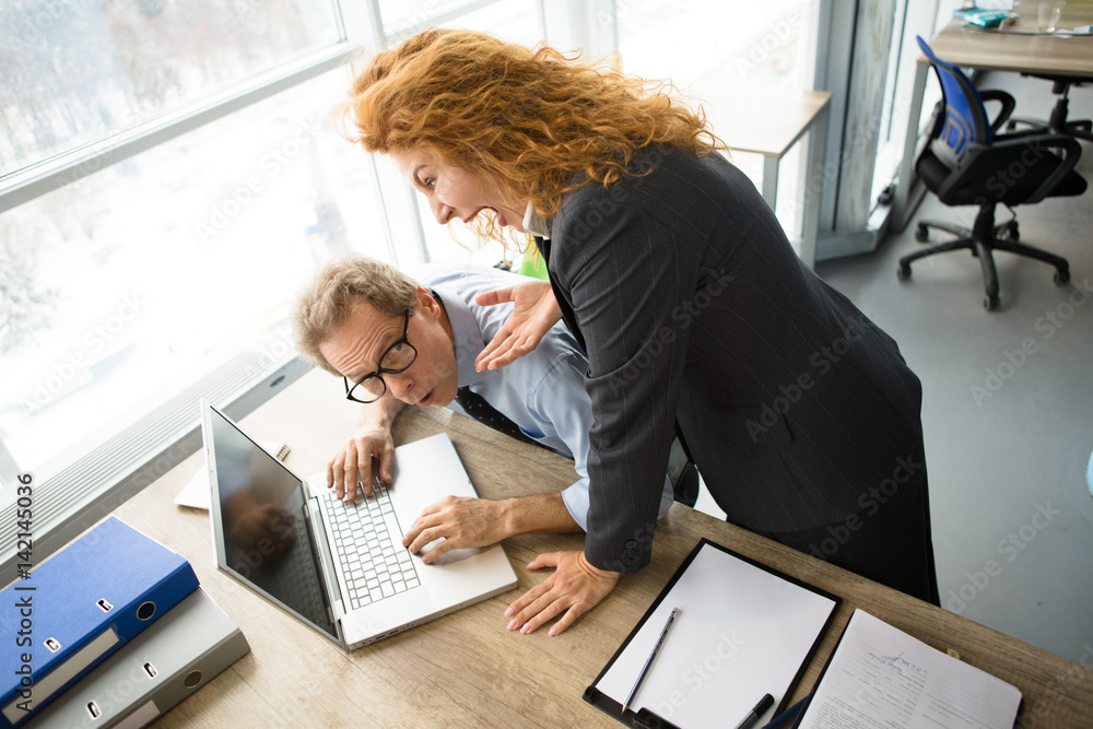 Mobbing, stress, work, scandal concepts. Angry boss woman screaming at ...
