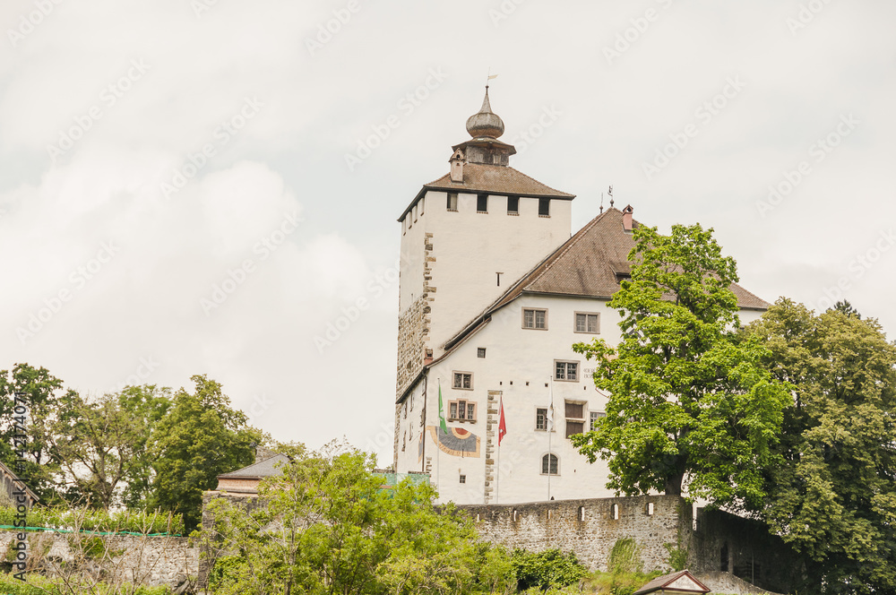 Werdenberg, Buchs, Altstadt, Schloss, Weinberg, historische Häuser ...