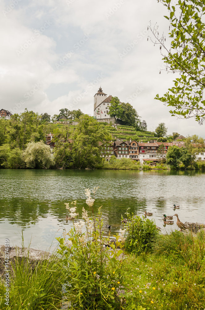 Werdenberg, Altstadt, Stadt, historische Häuser, Buchs, Schloss, See ...