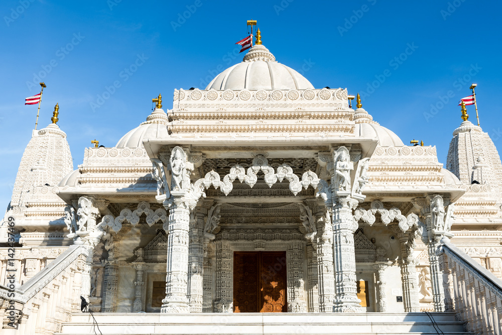 BAPS Shri Swaminarayan Mandir of Chicago Stock Photo | Adobe Stock