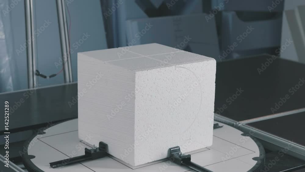 Unusual modern production: the creation of volumetric letters and ...