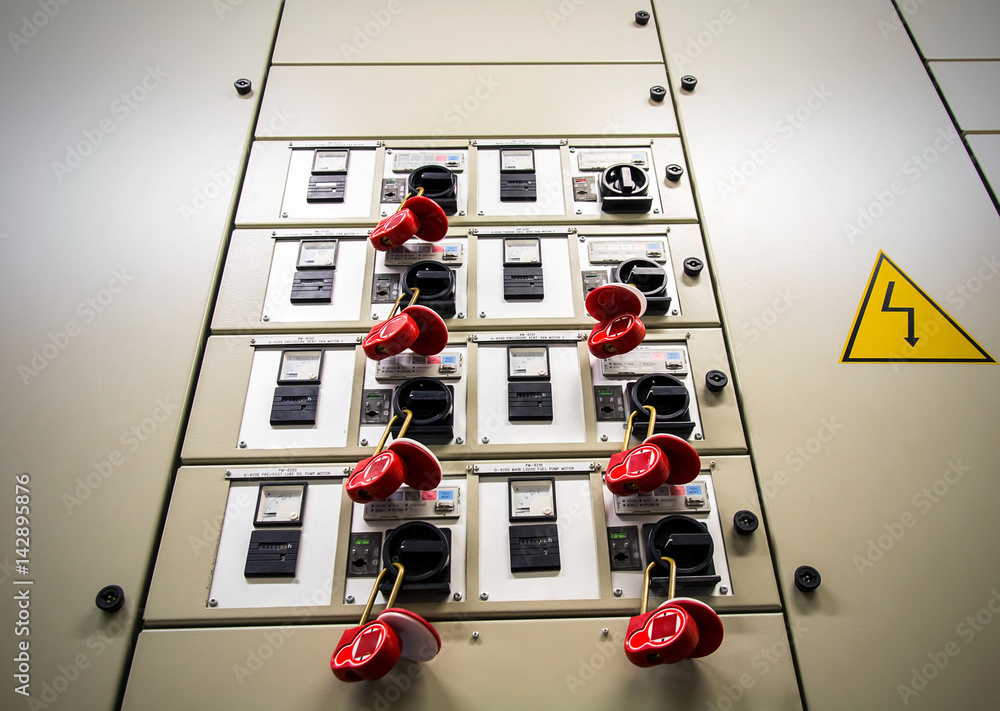 multi or group Lockout Tagout , Electrical safety system separated ...