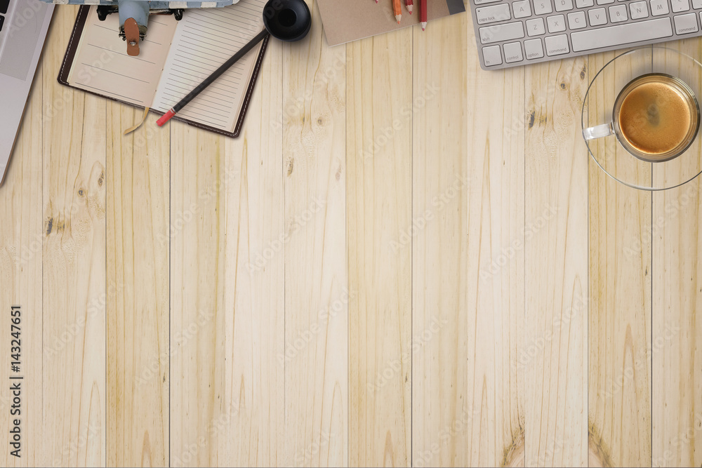 Workplace header image, Top view of Modern Desktop Computer on wood ...