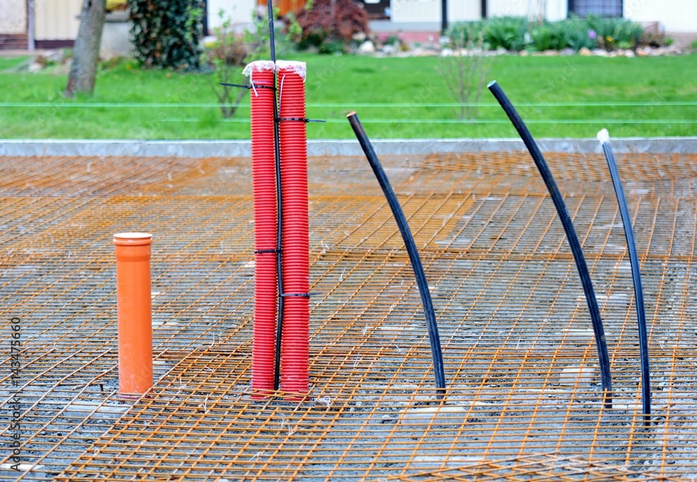 Foto de Plastic Conduits Installed in new Building House Foundations ...