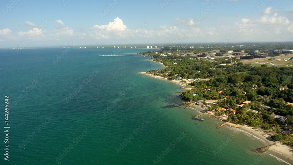 Coveñas - Colombia (Fotografía aérea de las hermosas playas de Coveñas ...