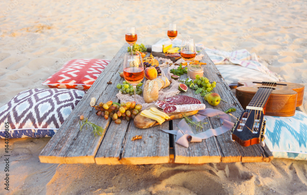 Top view beach picnic table Stock Photo | Adobe Stock