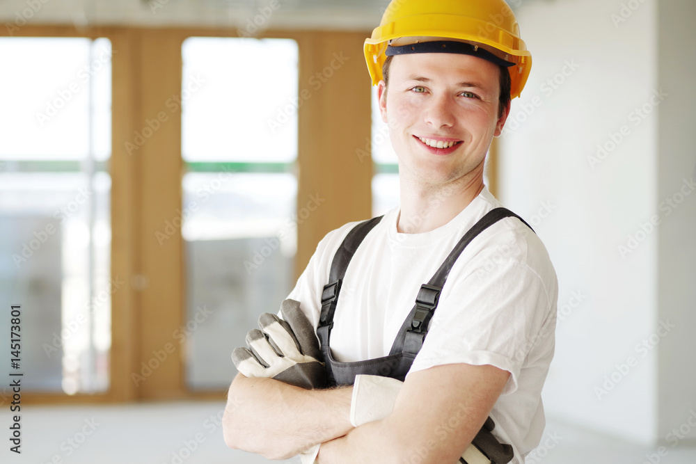 Handwerker in einem Gebäude Stock-Foto | Adobe Stock