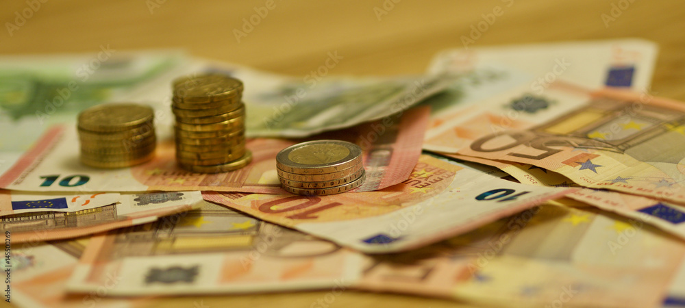 Geld Stock-Foto | Adobe Stock