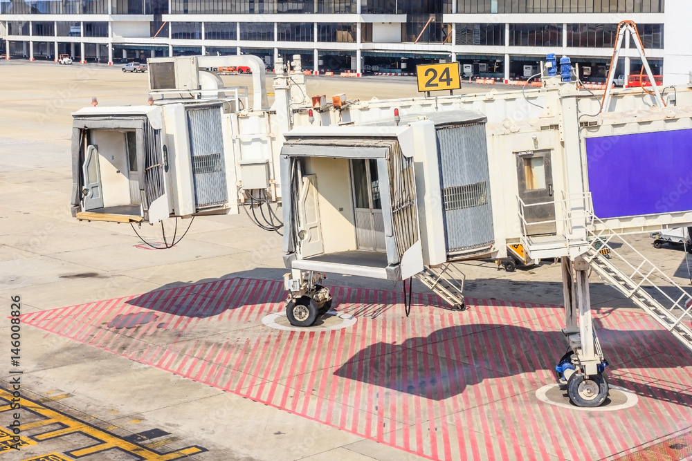 airplane Bridge in airport for passengers boarding or Jetway waiting ...
