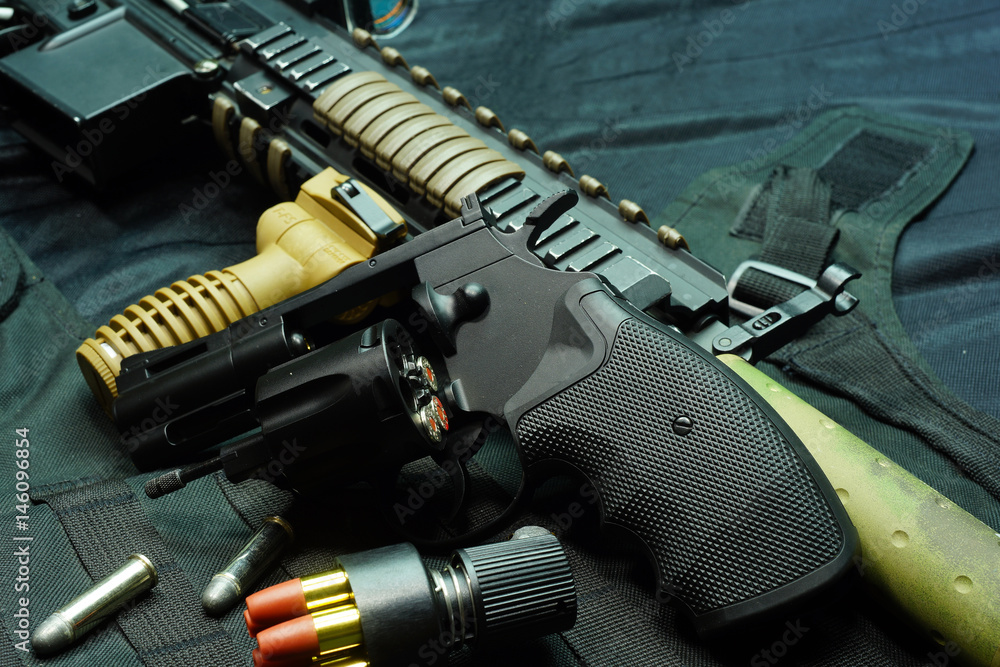 revolver weapon handgun pistol gun with bullet set on assault rifle ...