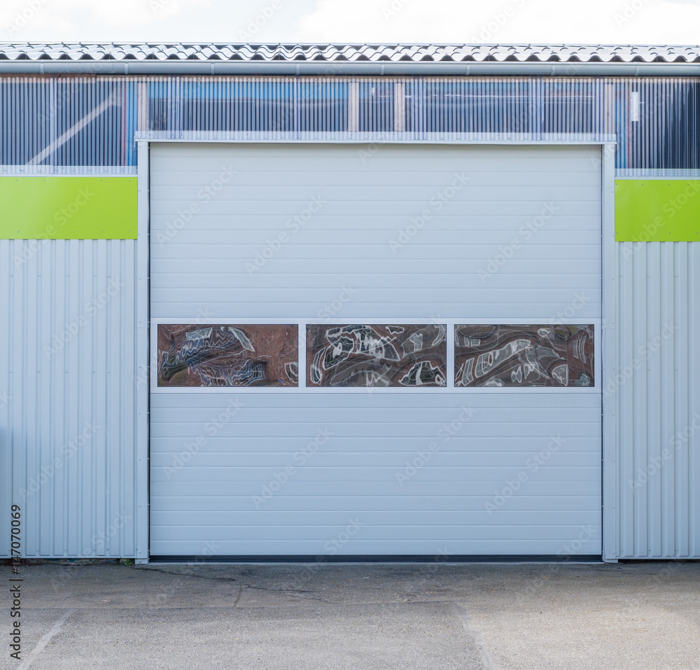 Hallentor in weiß mit Fenstern Stock Photo | Adobe Stock