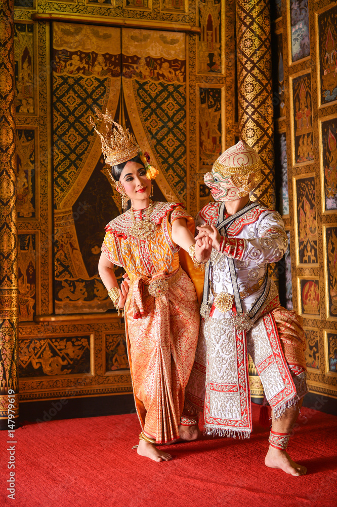 Khon,Art culture Thailand Dancing in masked Khon Hanuman and Khon Benjakai in literature ...