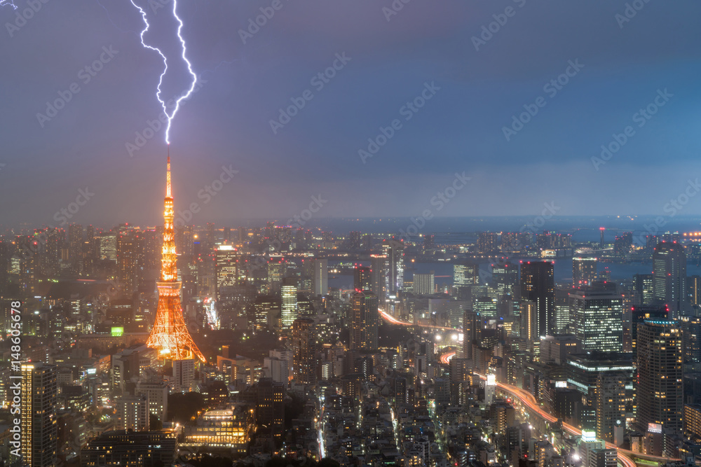 Lightning storm over Tokyo city, Japan in night with thunderbolt over ...