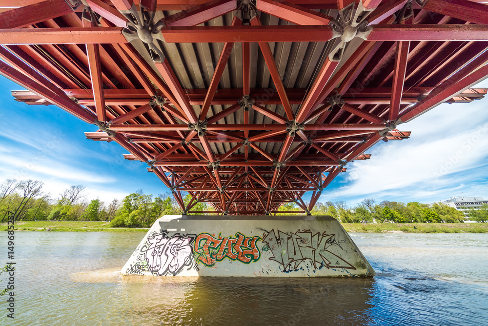 Foto de Thalkirchner Brücke in München Thalkirchen an der Isar von ...