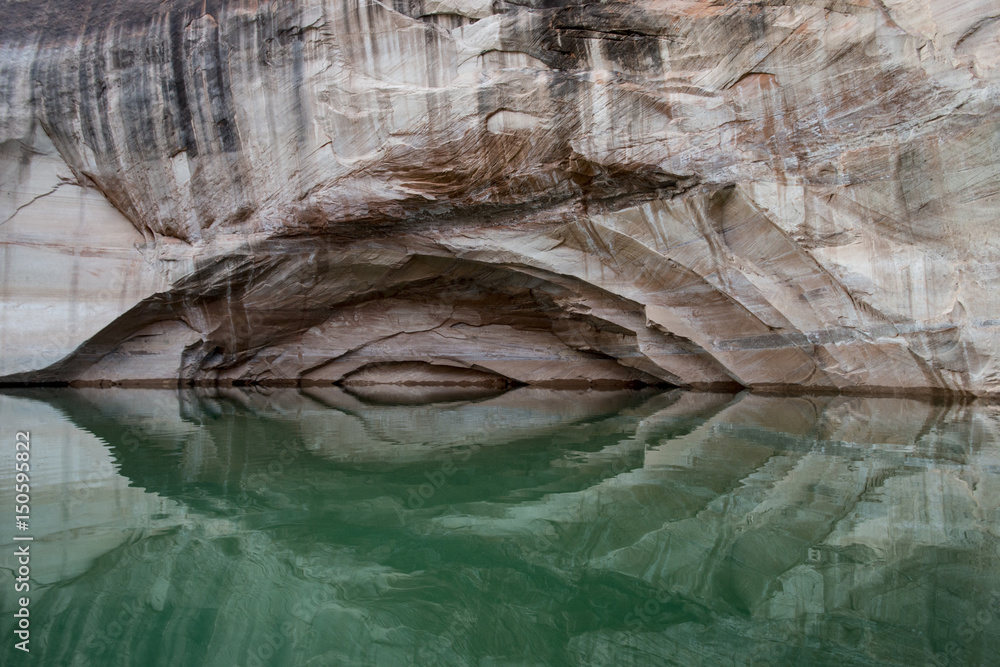 Usa, Utah, Glen Canyon National Recreation Area. Arch in canyon wall ...