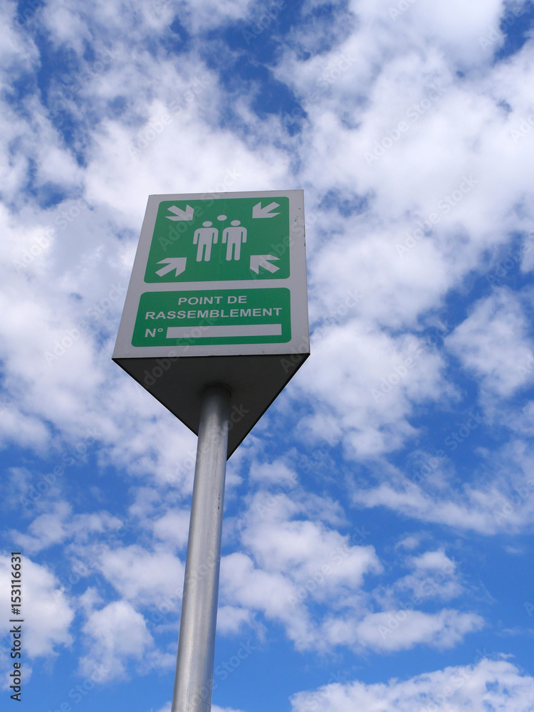 panneau point de rassemblement Stock Photo | Adobe Stock