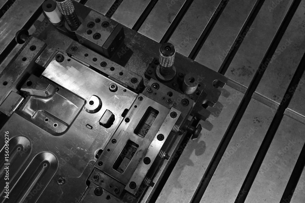 Sheet Metal Stamping Tool Die for Automotive Precision Parts on The Numerical Control Milling ...